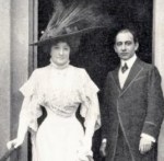 Sound Of The Hound – careful, he nips a bit